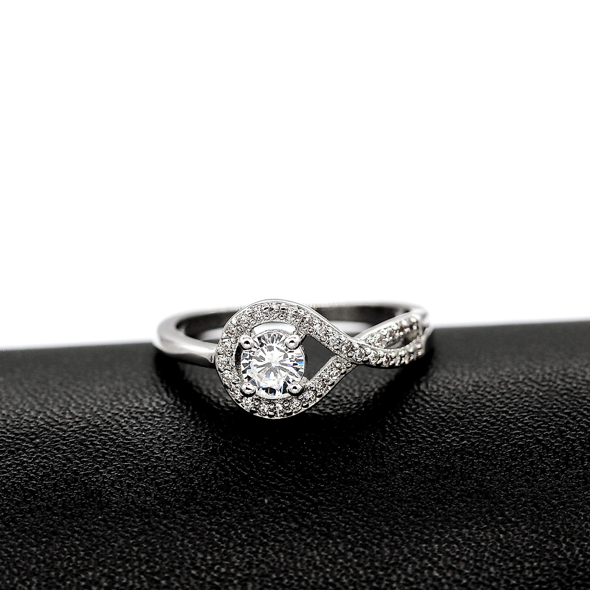 Uloveido Rhodium Plated Teardrop Hollow Swirl Infinity Ring Lab Created Diamond Wedding Anniversary Rings for Women (Size 9) WX022