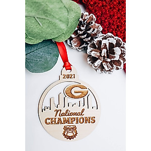Georgia B U L L D O G S 2021 CFB National Champions SKYLINE Christmas Ornament Christmas Tree Decor Wood Engraved Ornament