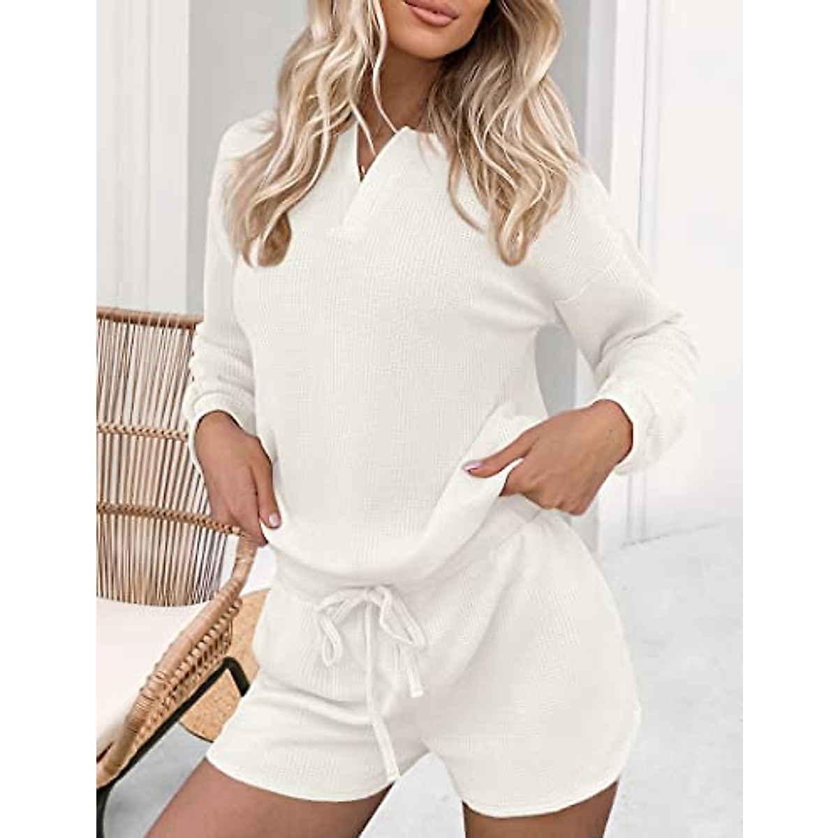 Ekouaer Womens Waffle Knit Long Sleeve Top and Shorts Loungewear Thick Pajama Set, White, Small