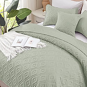 COZYART Quilt Set Queen Size Sage Green Lightweight Bedspread with Pillow Shams Soft Coverlet Bedding Sets for All Season,Dimond,3 Pieces,1 Quilt 2 Pillow Shams