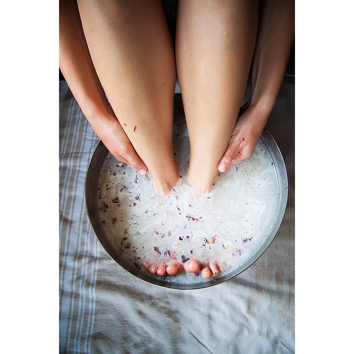 Release Milk Bath - Vegan Bath Soak with Organic Coconut Milk, Cocoa Butter, Rose Petal Flakes & Essential Oils - Relaxing Milk Bath for Cleansing & Hydration - Apothecary Jar