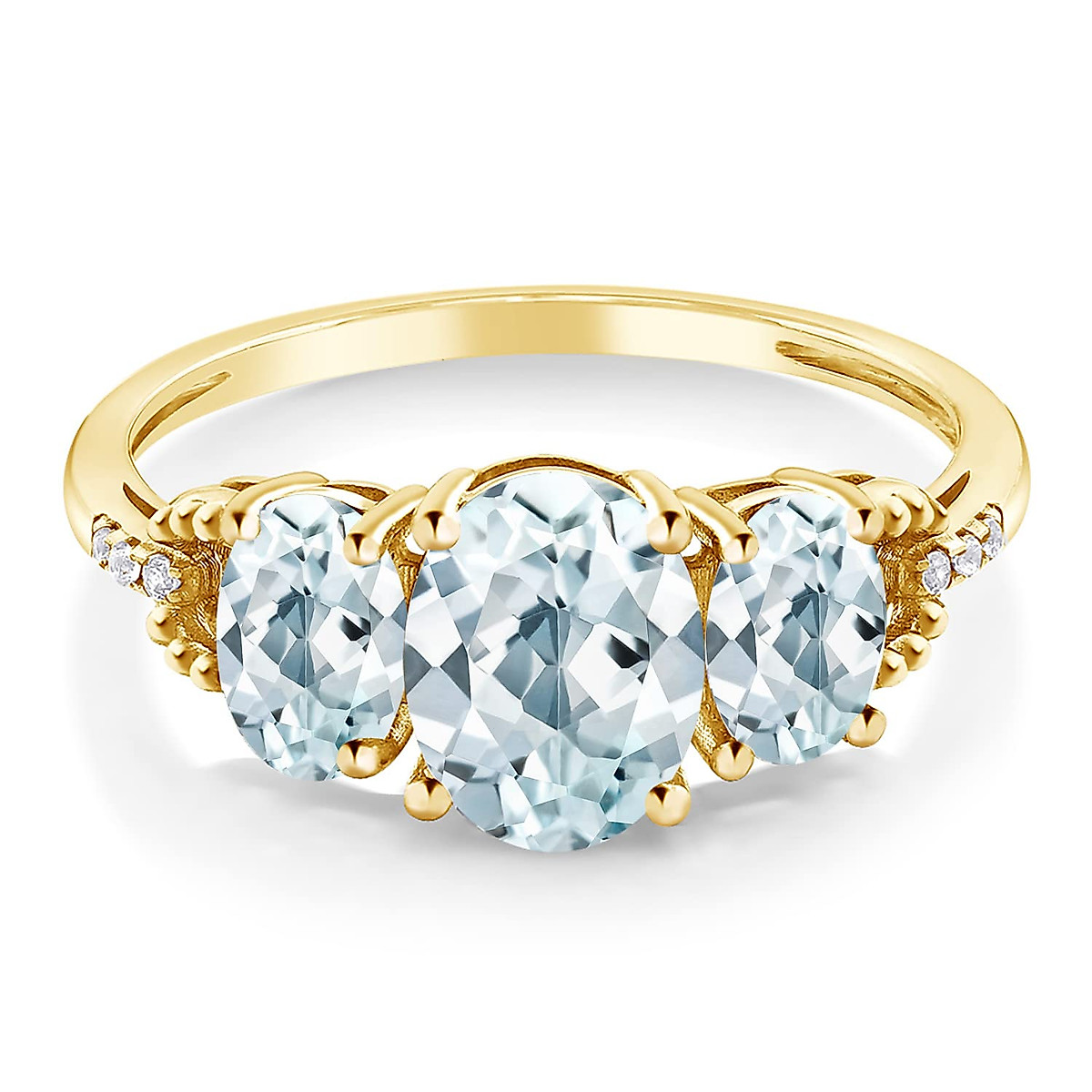 Gem Stone King 10K Yellow Gold Sky Blue Aquamarine and White Diamond 3-Stone Engagement Ring For Women | 2.24 Cttw | 3 Stone Wedding Anniversary Promise Ring For Women (Size 8)
