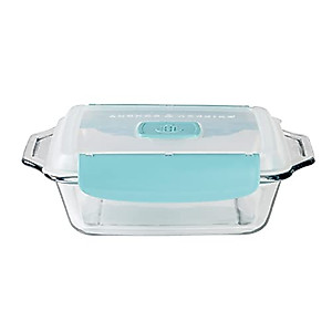 Anchor Hocking 8 Inch Square Cake Dish with TrueLock Locking Lid Bakeware, Clear