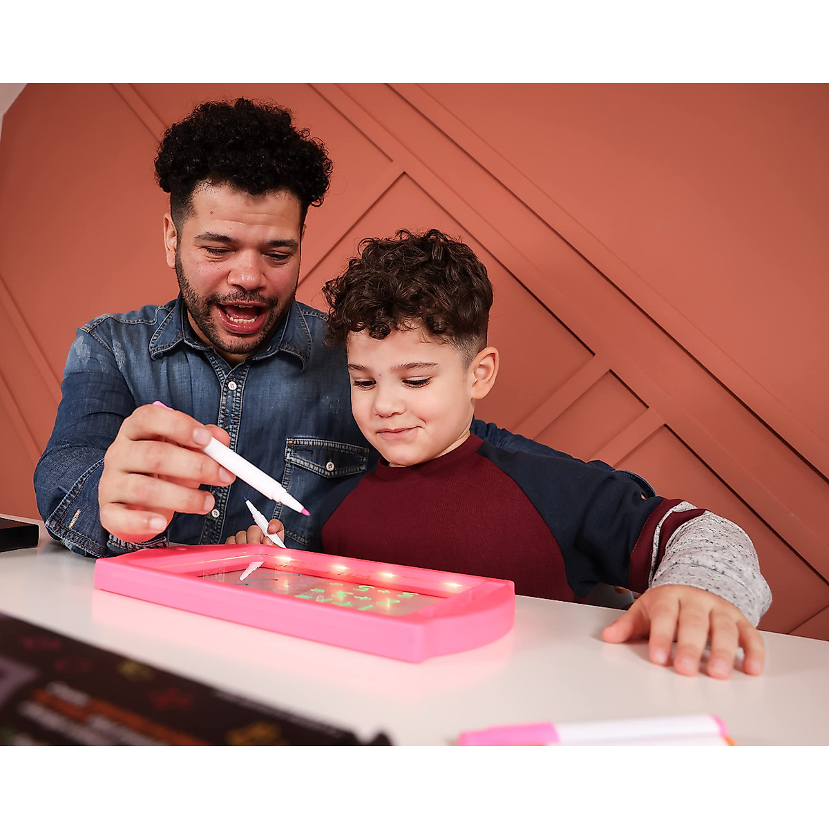 Marvin's Magic - Glow Art Unique Craft Kit | Light Up Kids Art Set | Includes Neon Effect Drawing Board with A Built-in Stand and 4 Fluorescent Magic Pens - Pink
