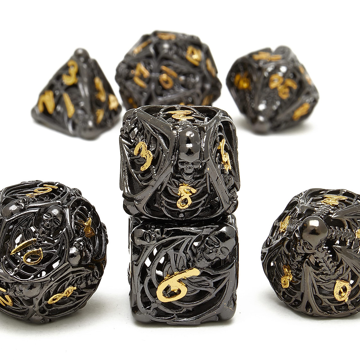 7-Piece Metal dice Set Skull Hollow Metal DND dice Set Suitable for Role Playing Dungeons and Dragons D&D dice