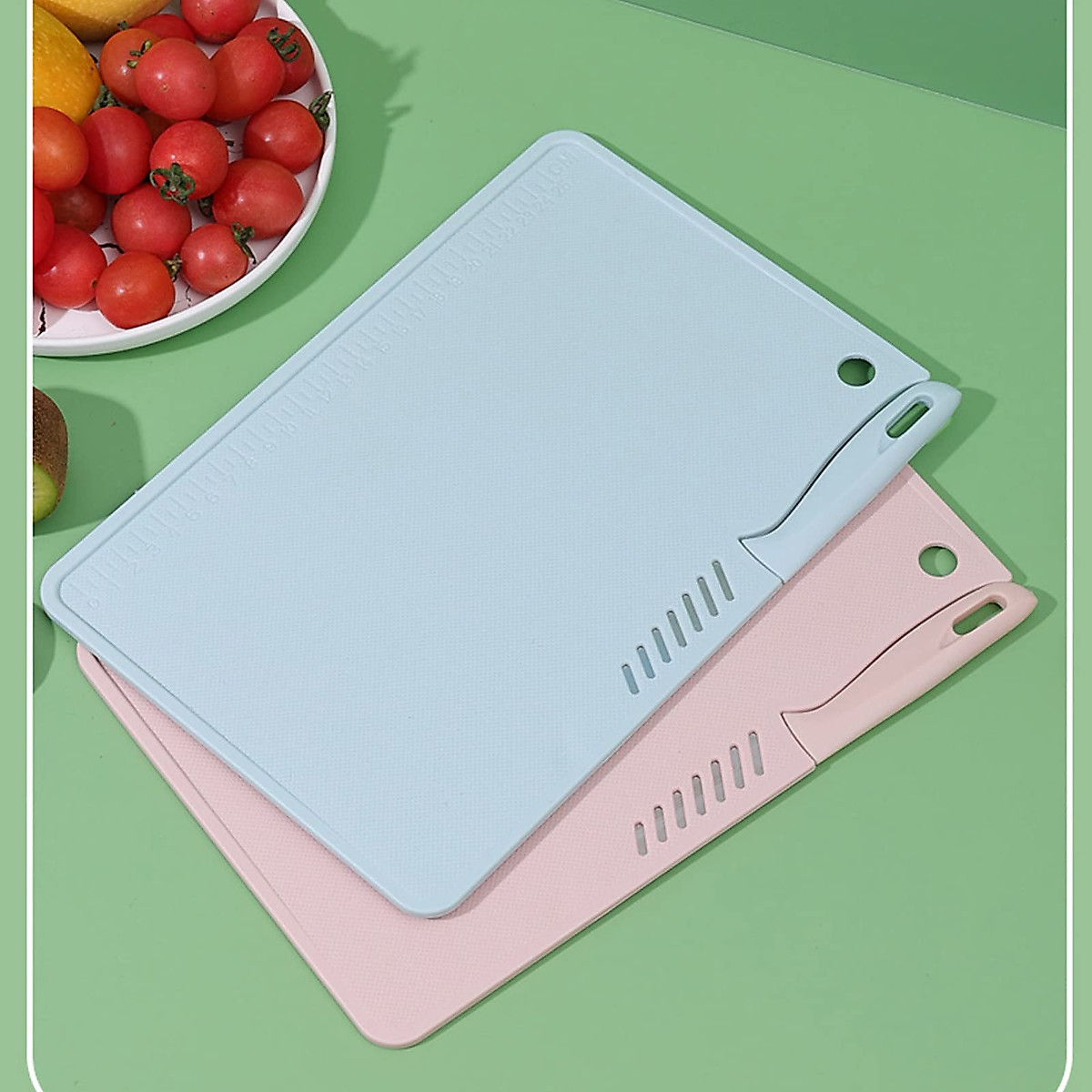 Mini Travel Cutting Board,Cutting Boards for Kitchen,Plastic Utility Cutting Board with Handles,Safe Multifunctional Portable Fruit Chopping Board With Knife Hanging Hole for Kitchen(pink)