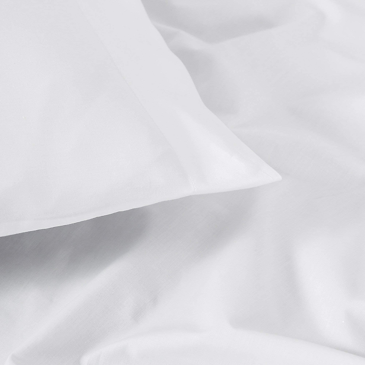 H by Frette Percale Standard Bed Bundle (King) - Luxury All-White Bedding Bundle/Includes Pillowcases, Fitted Sheet, and Duvet Cover