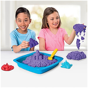 Kinetic Sand, Sandbox Playset with 1lb of Purple and 3 Molds, for Ages 3 and up