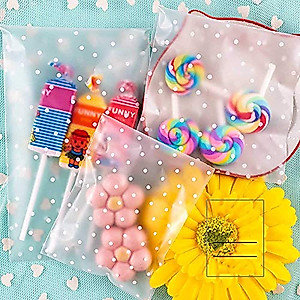 Lifelum Cookie Bags 200 Pcs 4″ x 4 ″Self Adhesive Cookie Bags Cellophane Treat Bags Self Sealing Clear Plastic Bags White Polka Dot Party Favor Bag for Party Gift Giving Bakery Candy Cookie Chocolate
