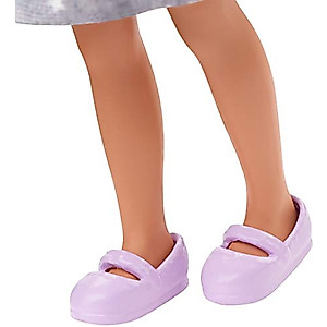 Barbie Club Chelsea Doll (6-inch Brunette) Wearing Unicorn-Themed Graphic and Star Skirt, for 3 to 7 Year Olds