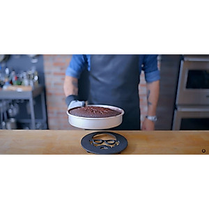 Babish Cookware Cast Iron, 8-Inch, Preseasoned Face Trivet