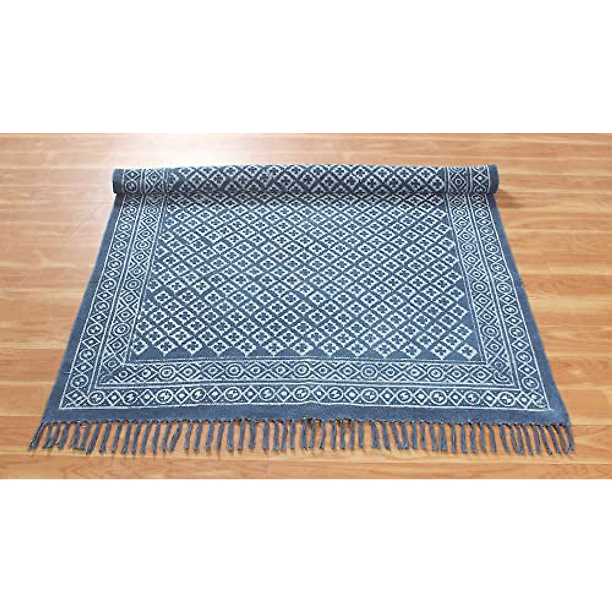 Indigo Blue Rug for Bathroom Handmade Cotton Durries Boho Kilim Rug Flat Weave Indoor Floor Decorative Rugs for Balcony Lounge Floor Bedroom Balcony