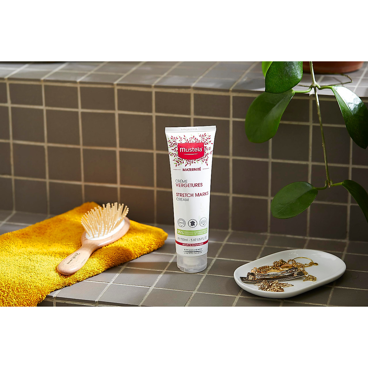 Mustela Maternity Stretch Marks Cream for Pregnancy - Natural Skincare Massage Moisturizer with Natural Avocado, Maracuja & Shea Butter - Lightly Fragranced - 5.07 fl. oz