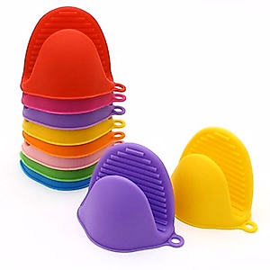 AkoMatial Heat Resistant Mini Glove Clip Durable Silicone Anti-scalding Anti-Slip Baking Kitchen Tool Mitts Grip Oven Pot Holder