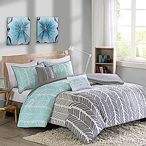 Intelligent Design Adel Cozy Comforter Geometric Design Modern All Season Vibrant Color Bedding Set with Matching Sham, Decorative Pillow, Full/Queen, Aqua, 5 Piece