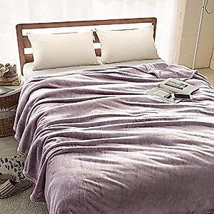 Flannel Fleece Throw Blanket Twin Size, Light Purple Lavender Premium Lightweight Violet Blankets Throws for Sofa Couch Chair Bed Camping Travel, Super Soft Cozy Warm Microfiber Blanket