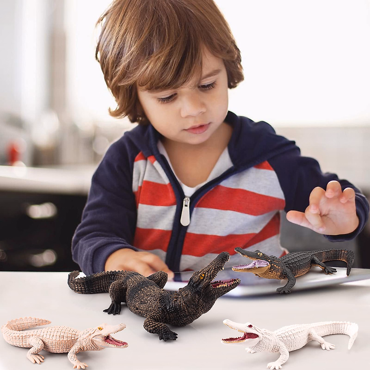 GAICOM Wildlife Jungle Reptiles Animal Figure Playset 4 PCS Crocodile Action Figures Model Toys for Boys Girls Kids