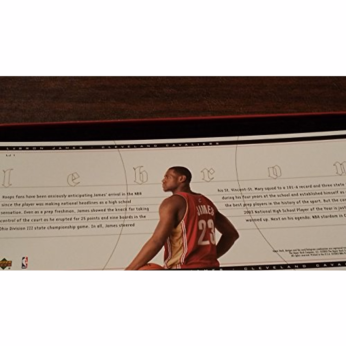 2003 / 2004 Lebron James 32-Card Boxed Set - Upper Deck