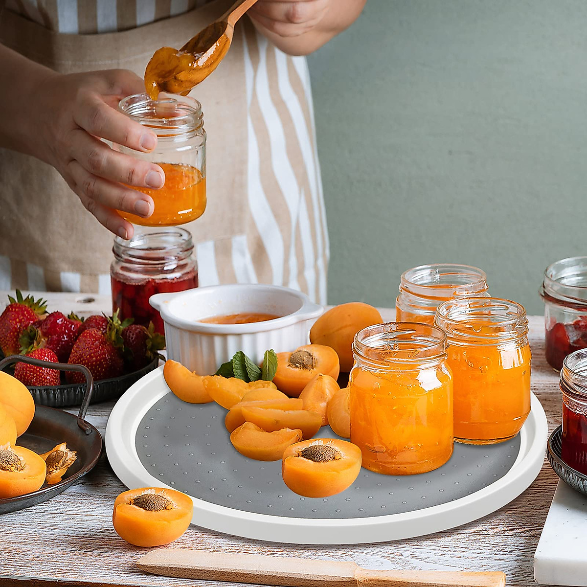 Twoyu Non Skid Lazy Susan Turntable,Single Round Rotating Kitchen Spice Organizer for cabinets,Pantry, Bathroom, Refrigerator (10Inch)