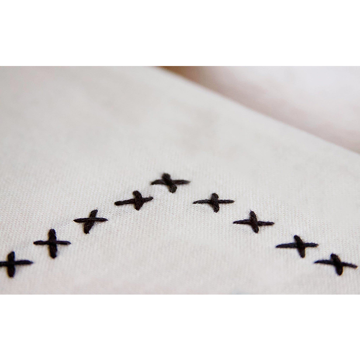 Catstudio Dish Towel, Purdue University Boilermakers Hand Towel - Collegiate Kitchen and Tea Towel for Purdue Fans - Perfect Graduation Gift, Gift for Students, Parents and Alums