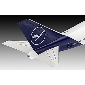 Revell 03891, Boeing 747-8 Lufthansa New Livery, 1:144 Plastic Scale Model