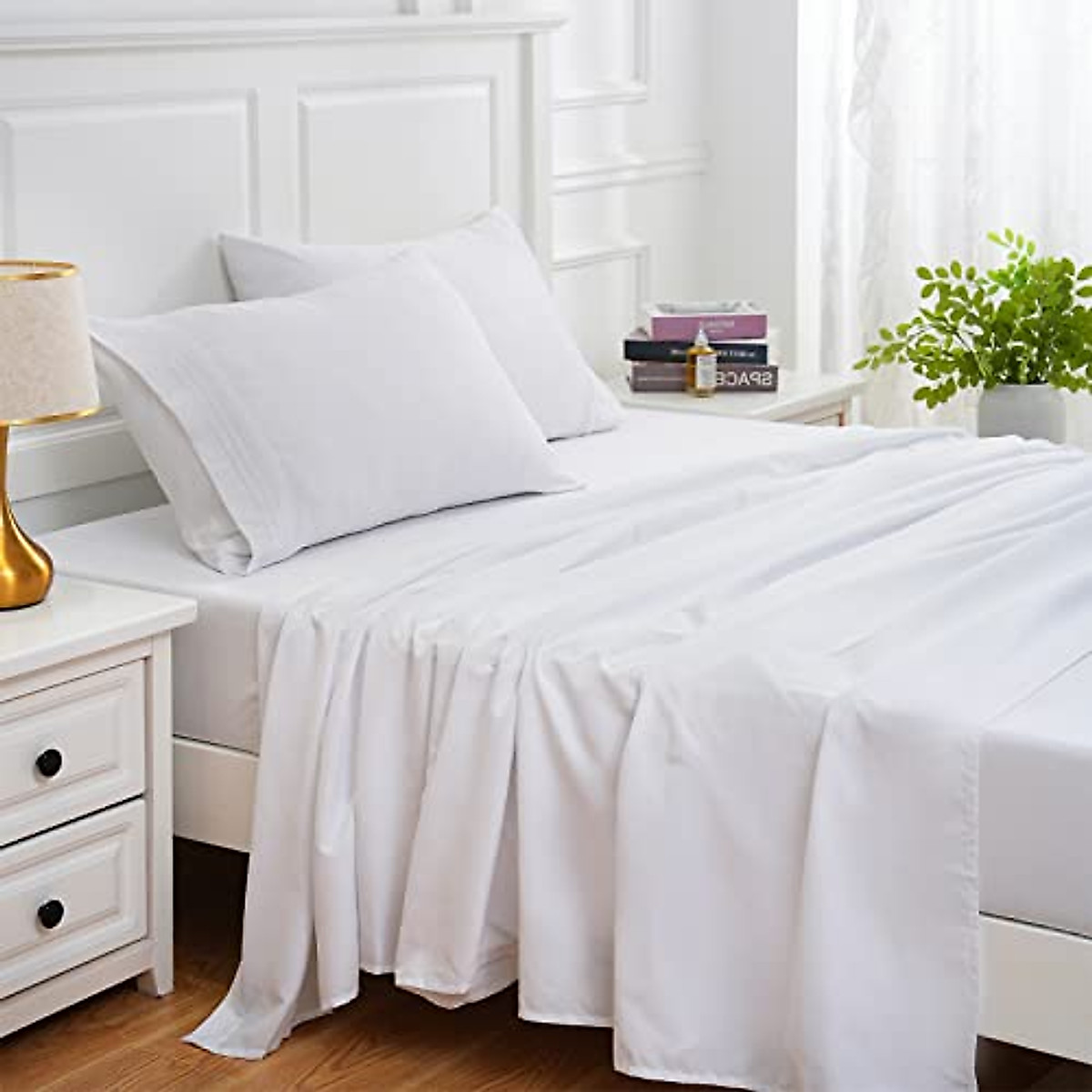 Yastouay Sheet Set, 4 Pcs Ultra Soft Bed Sheets Deep Pocket Bedding Sheets & Pillowcases Wrinkle Stain Resistant (White, Queen)