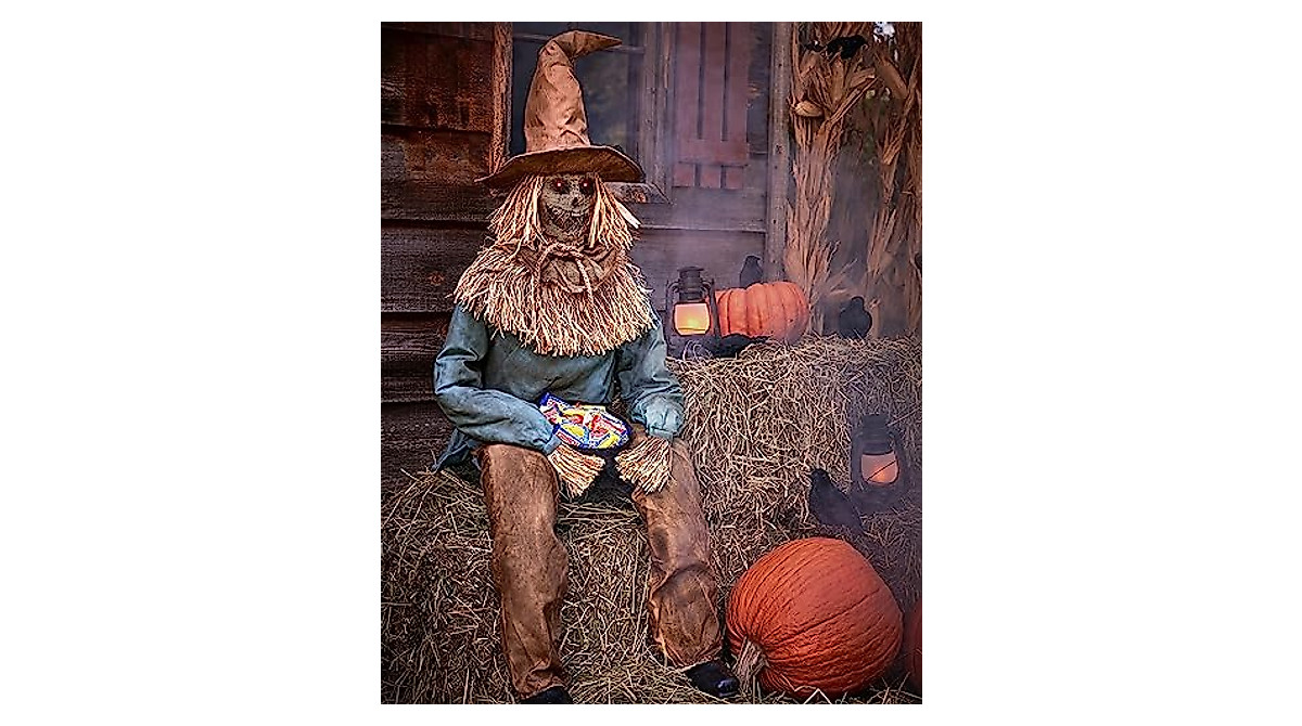 Scary Sitting Scarecrow Animatronic for Halloween
