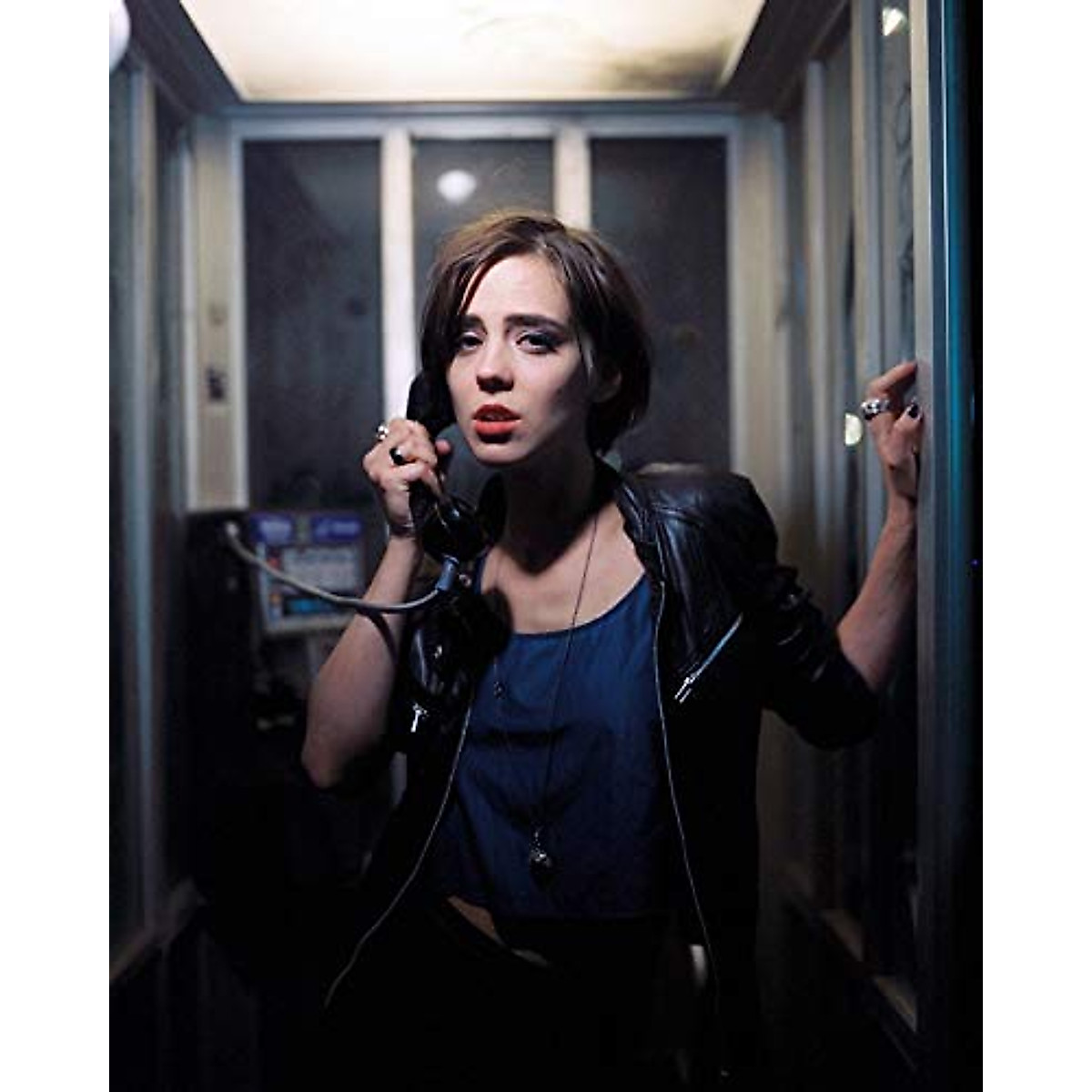 CineStill 800Tungsten High Speed Color Film, 120mm Format (ISO 800)