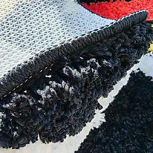 Cartoon Skull Design Rug, Soft Tufted Fluffy Carpet, Kawaii Irregular Fluffy Shaggy Floor Mat, Living Room Bedroom Lounge Home Decorative Rug, Thick Absorbent Bathroom Rug Doormat (23.6x23.6 inches)