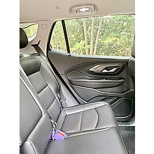 BPA-FREE Buckle Booster (Short Model, With Side Slit), Raises & Stabilizes Your Buckle - Fasten Your Car Seat Belt Easily - Innovative Design Snaps Around Receptacle - Fun Kid Safety Stickers (1-Pack)