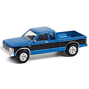 1988 Chevy S-10 4x4 Extended Cab Pickup Blue Met. & Black 100th Anniversary of Chevy Trucks (1918-2018) 1/64 Diecast Model Car by Greenlight 28080 B
