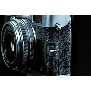 Fujifilm X100S 16 MP Digital Camera with 2.8-Inch LCD (Silver) (OLD MODEL)