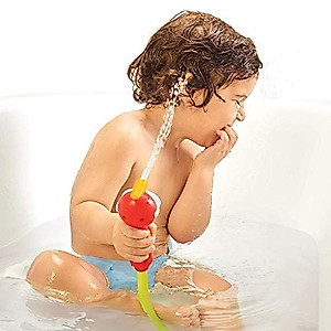 Yookidoo Baby Bath Toy (Ages 1-3)- Submarine Spray Whale With Hand Pump and Hose - Mold Free Battery Operated Toddler Water Toy with Easy to Grip Hand Shower- Make Bath Time Magical For Infants & Baby