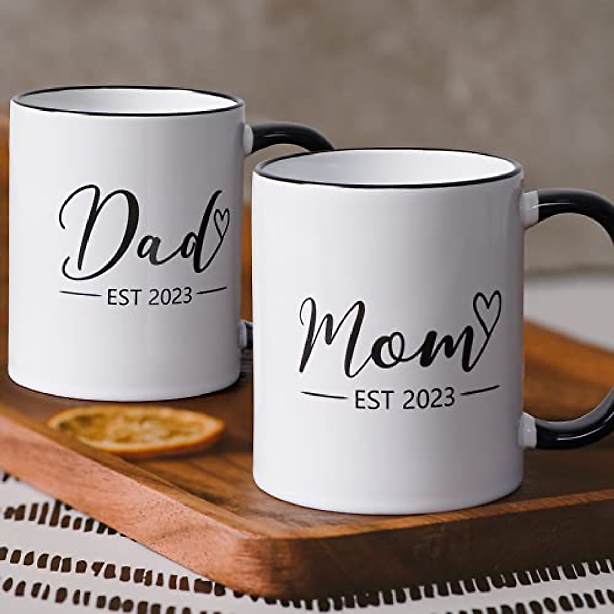 YHRJWN - Mom and Dad Mug, Mom Dad Est 2023 Coffee Mug Set, Gifts for New Parents, New Mom Dad Gifts, Pregnancy Gifts for First Time Moms Couple, First Fathers Day Mothers Day Gifts, 11Oz(Black Handle)