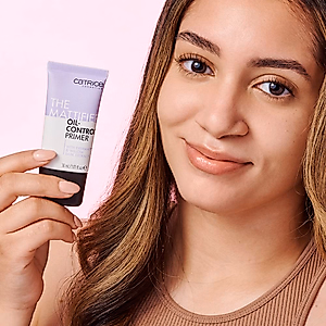 Catrice | The Mattifier Oil-Control Primer | Long Lasting, Pore Refining Make Up Base | Vegan & Cruelty Free | Made Without Oil, Gluten, Parabens, Phthalates & Microplastics