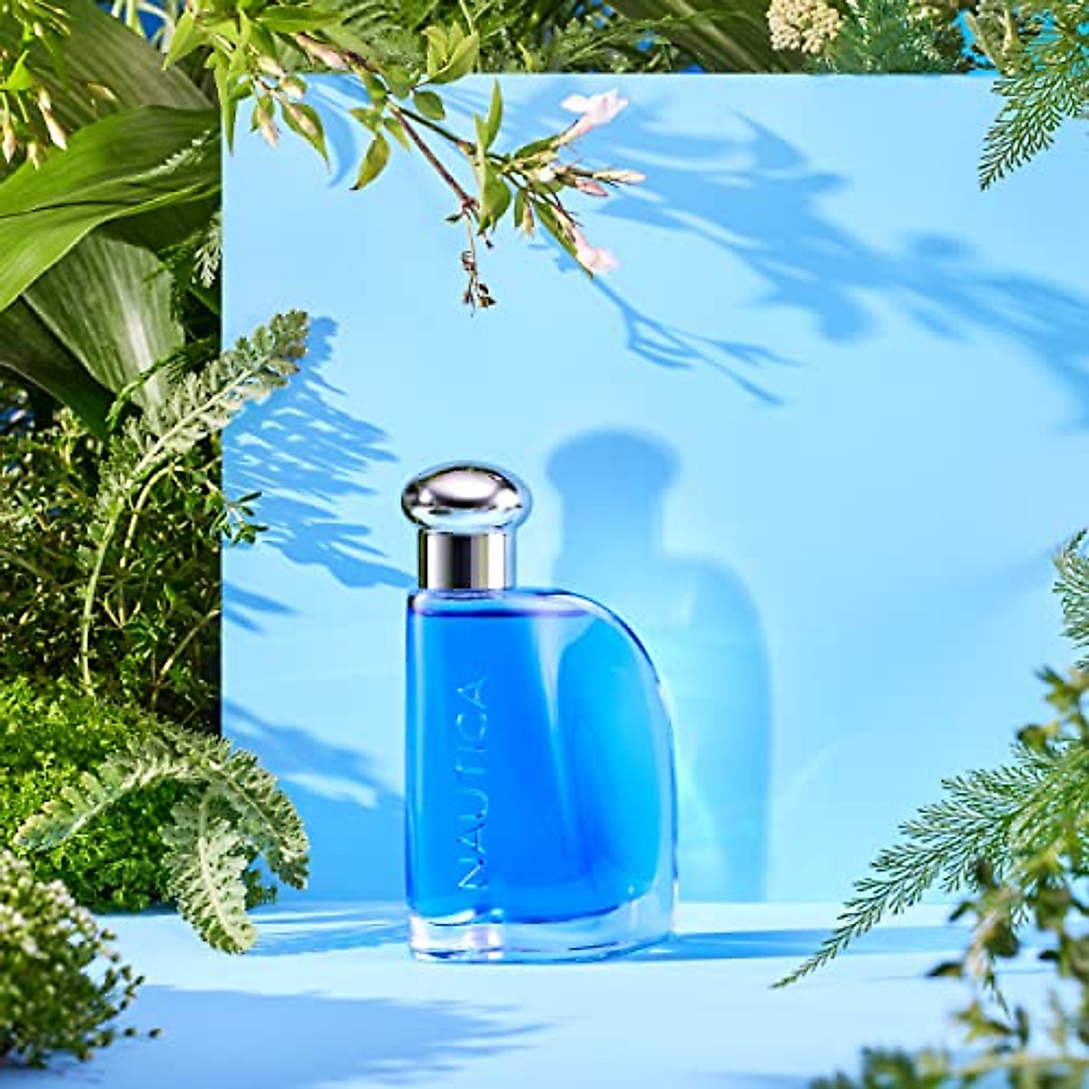 Nautica Blue Eau De Toilette for Men - Invigorating, Fresh Scent - Woody, Fruity Notes of Pineapple, Water Lily, and Sandalwood - Everyday Cologne - 3.4 Fl Oz