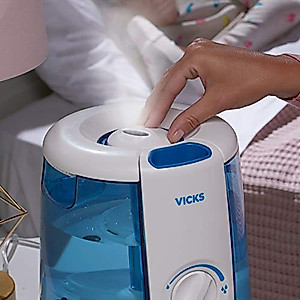 Vicks Filter-Free CoolRelief Cool Mist Humidifier, Medium Room, 1.2 Gallon Tank – Visible, Medicated Ultrasonic Humidifier for Baby, Kids and Adults, Works With Vicks VapoPads and Vicks VapoSteam