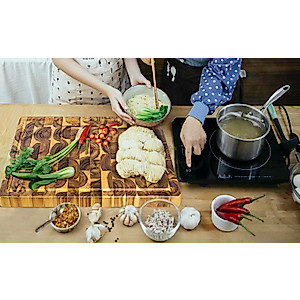 Cutting Board (17x13x1,5in) End Grain Cutting Board, Acacia Wooden Cutting Board, Butcher Block, Chopping Board - Reversible Multipurpose For Kitchen with Juice Groove, Cracker Holder & Inner Handles.