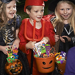 Shemira Halloween Party Favors for Kids,168pcs Halloween Stationery gift kit,Halloween Miniatures Prizes,Trick or Treating Goodie Bag Fillers including Notepad,Stamper,Sticker,Pencil,Eraser,Ruler