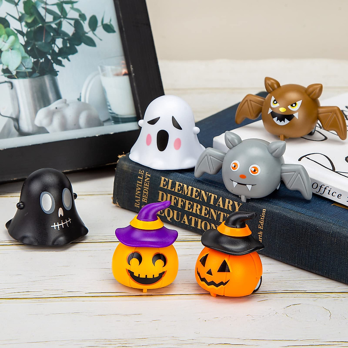 3 otters Halloween Pull Back Cars, 24PCS Tiny Car Toys Friction Powered Cars for Racing Kids Halloween Party Favors Gifts Fillers, Halloween Treats Prizes