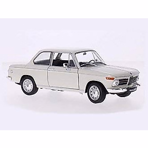Welly BMW 2002 Ti Diecast Model Car