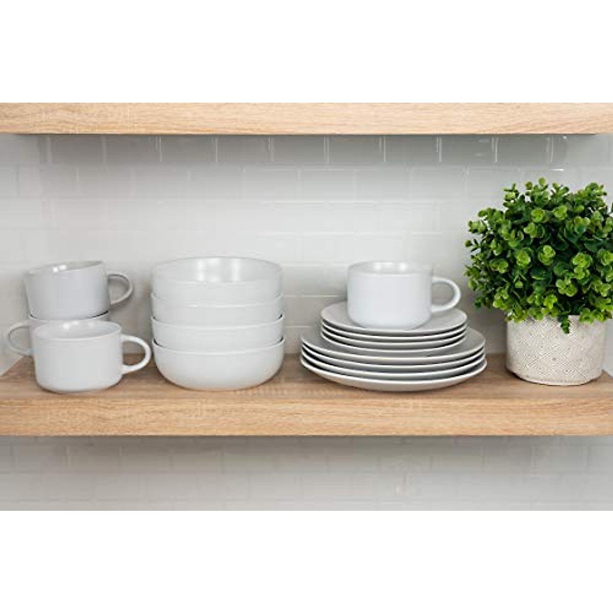 10 Strawberry Street Wazee Matte Coupe Dinnerware Pack of 16, White