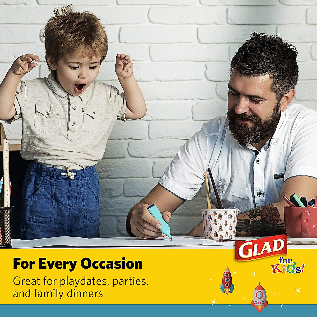 Glad for Kids Rocket Ship 12 Fl Oz Paper Snack Bowls with Lids, 20 Count | Disposable Snack Cups with Lids | Heavy Duty Disposable Soak Proof Microwavable Paper Bowls for Soup, Ice Cream