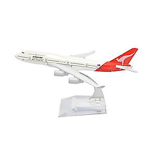 TANG DYNASTY(TM) 1:400 16cm B747-400 Qantas Metal Airplane Model Plane Toy Plane Model