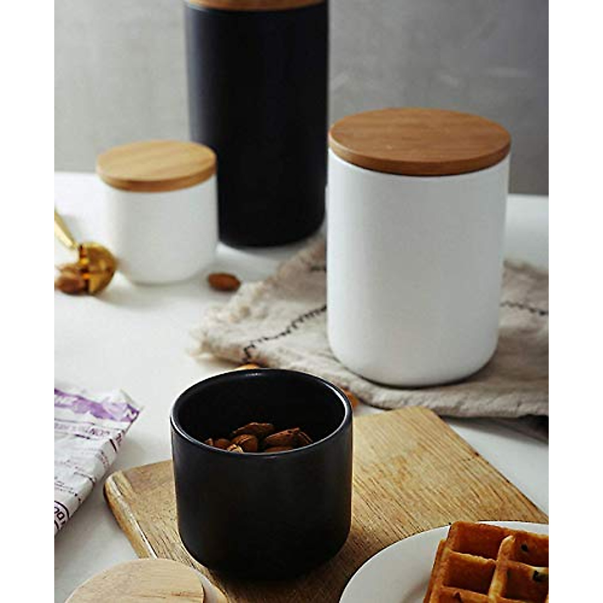 Pure Color Ceramic Sugar Bowl with Wooden Lid Sugar Dispenser Salt Pepper Storage Jar Pot Sugar Container Seasoning Pot Box Condiment Spice Racks Holder for Home Kitchen Black