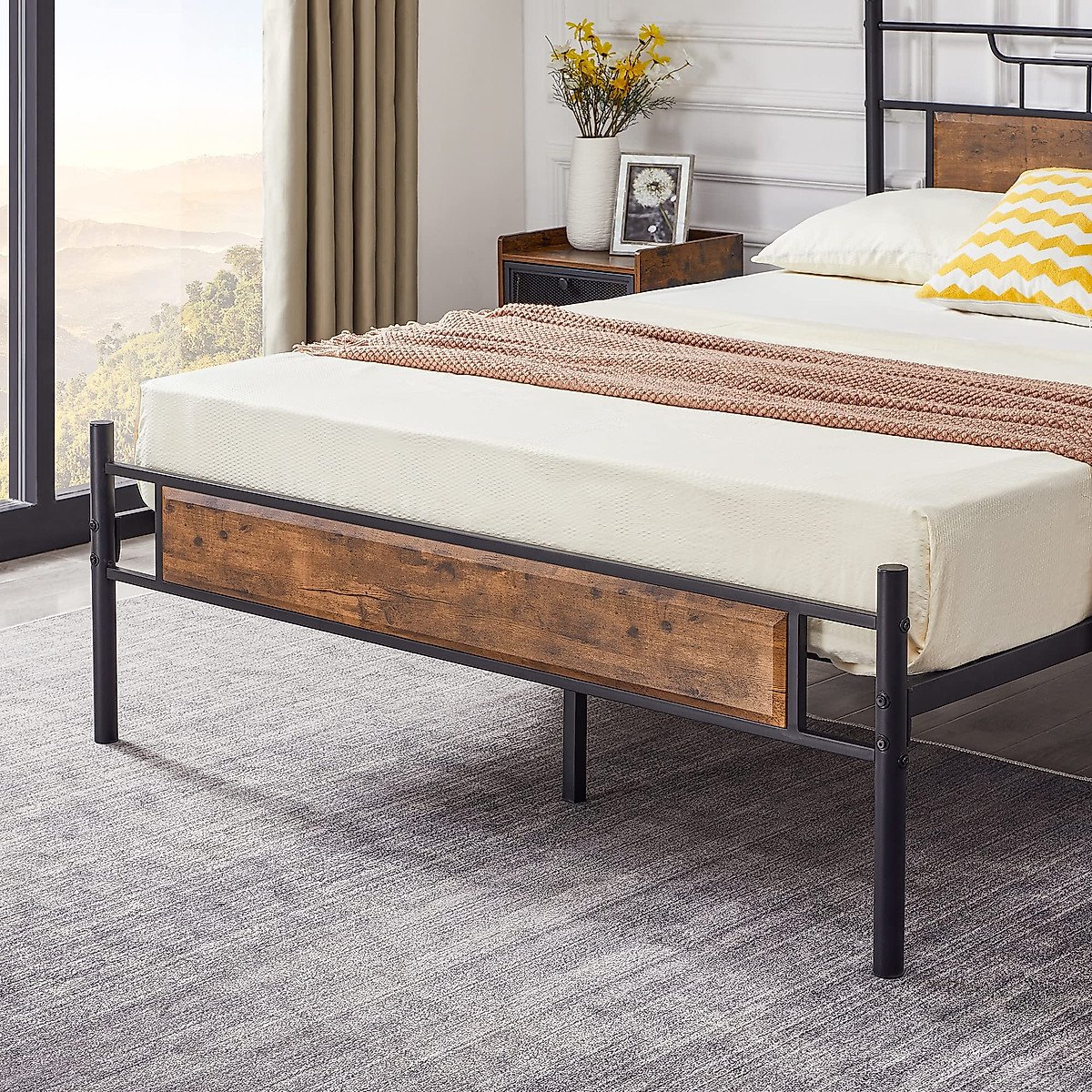 VECELO Queen Size Platform Bed Frame with Wood Headboard/Premium Steel Slats Support/No Box Spring Needed,Brown(Crown)
