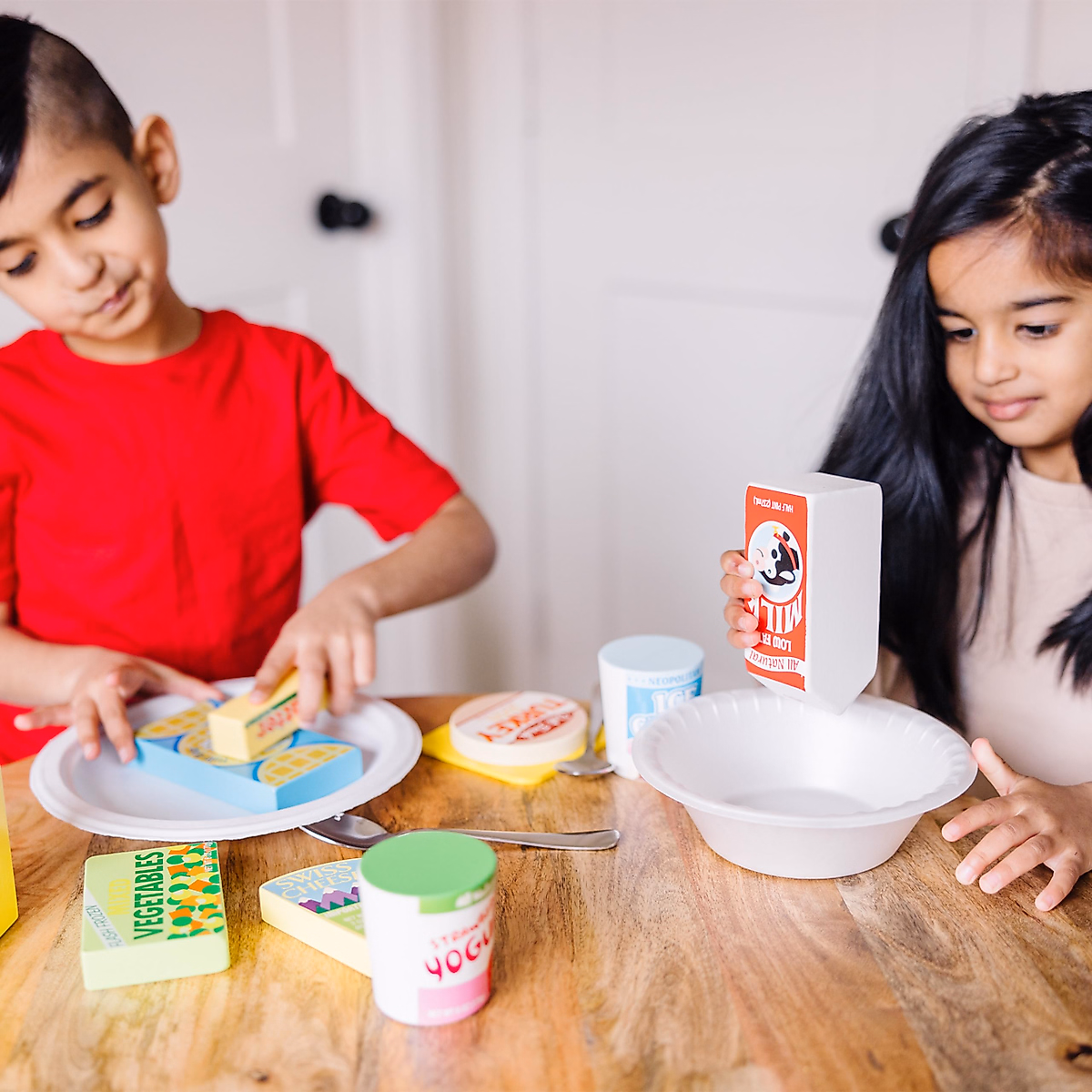 Melissa & Doug Fridge Food Wooden Play Food Set (9 pcs)