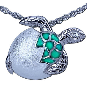 NAUTORA Hatchling Sea Turtle Necklace Crafted in Sterling Silver with 18 Inch Chain