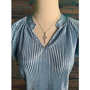 Jewelry Trends Sterling Silver Long Celtic Cross Pendant on 18 Inch Box Chain Necklace