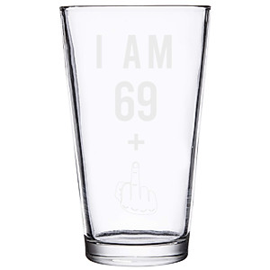 69 + One Middle Finger 70th Birthday Gifts for Men Women Beer Glass – Funny 70 Year Old Presents - 16 oz Pint Glasses Party Decorations Supplies - Craft Beers Gift Ideas for Dad Mom Husband Wife 70 th
